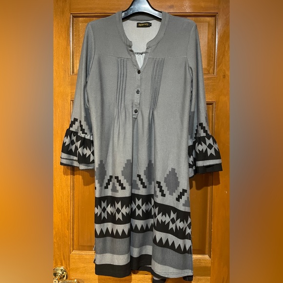 Reborn | Dresses | Reborn Dress Large | Poshmark